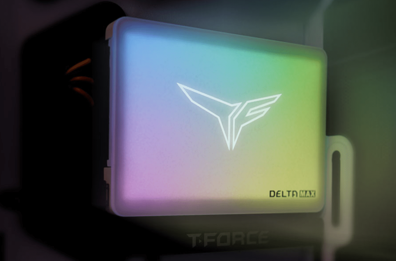 👾 SSD con led - Delta MAX Lite RGB SSD con led